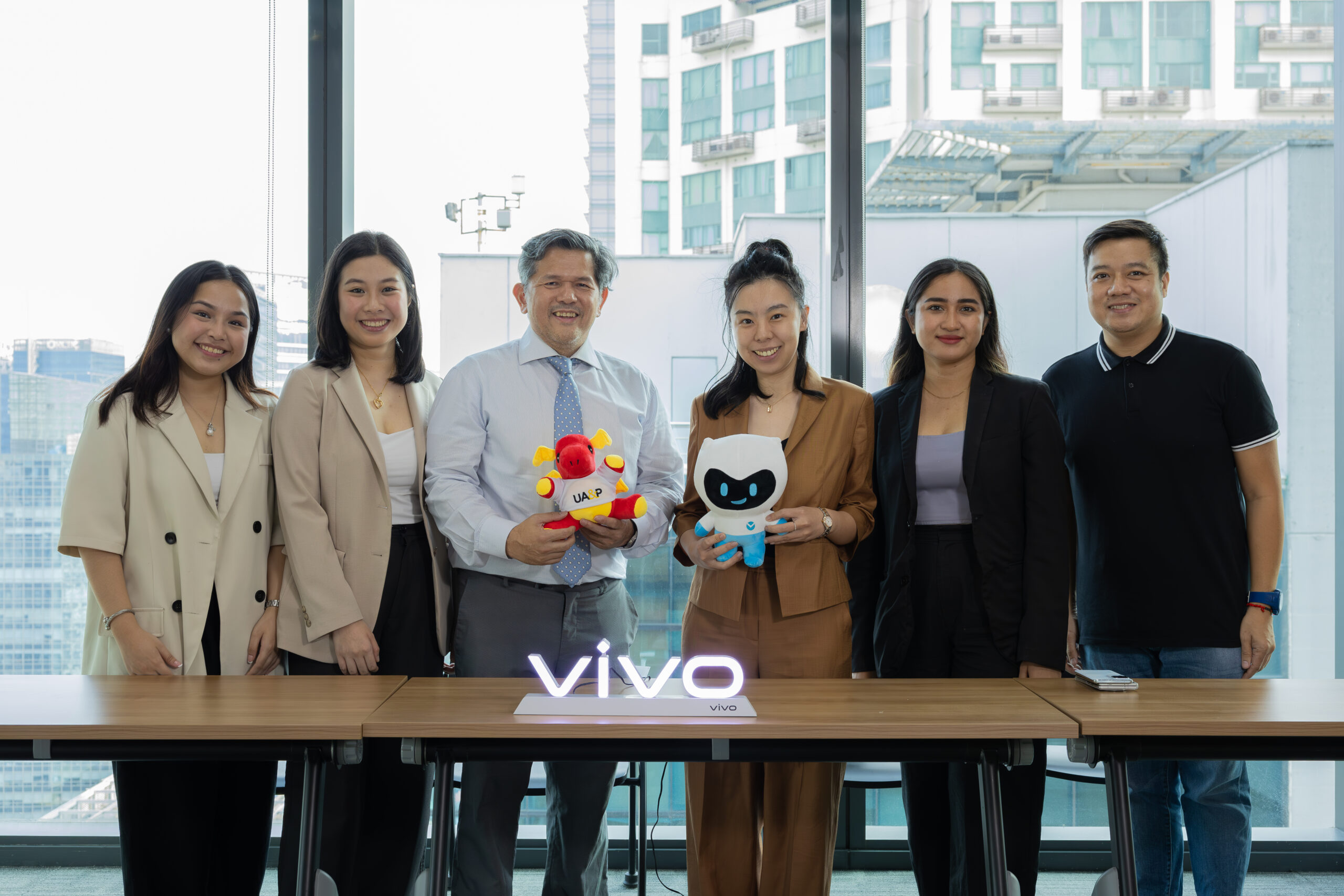 vivo partners with UA&P Men's Futsal Team to launch 2024 Inter ...
