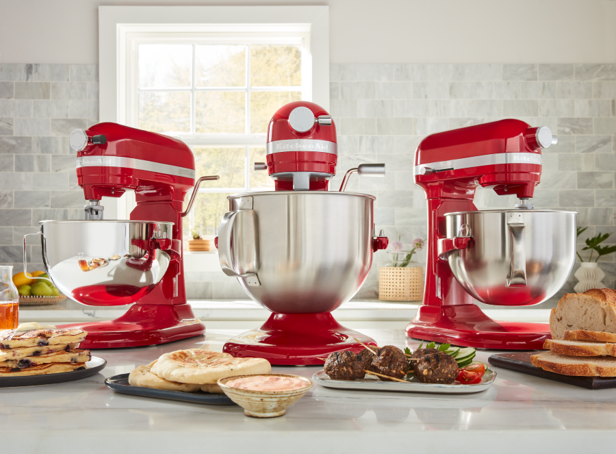 KITCHENAID® UNVEILS NEW HEAVY-DUTY 6QT COMMERCIAL STAND MIXER COLLECTION