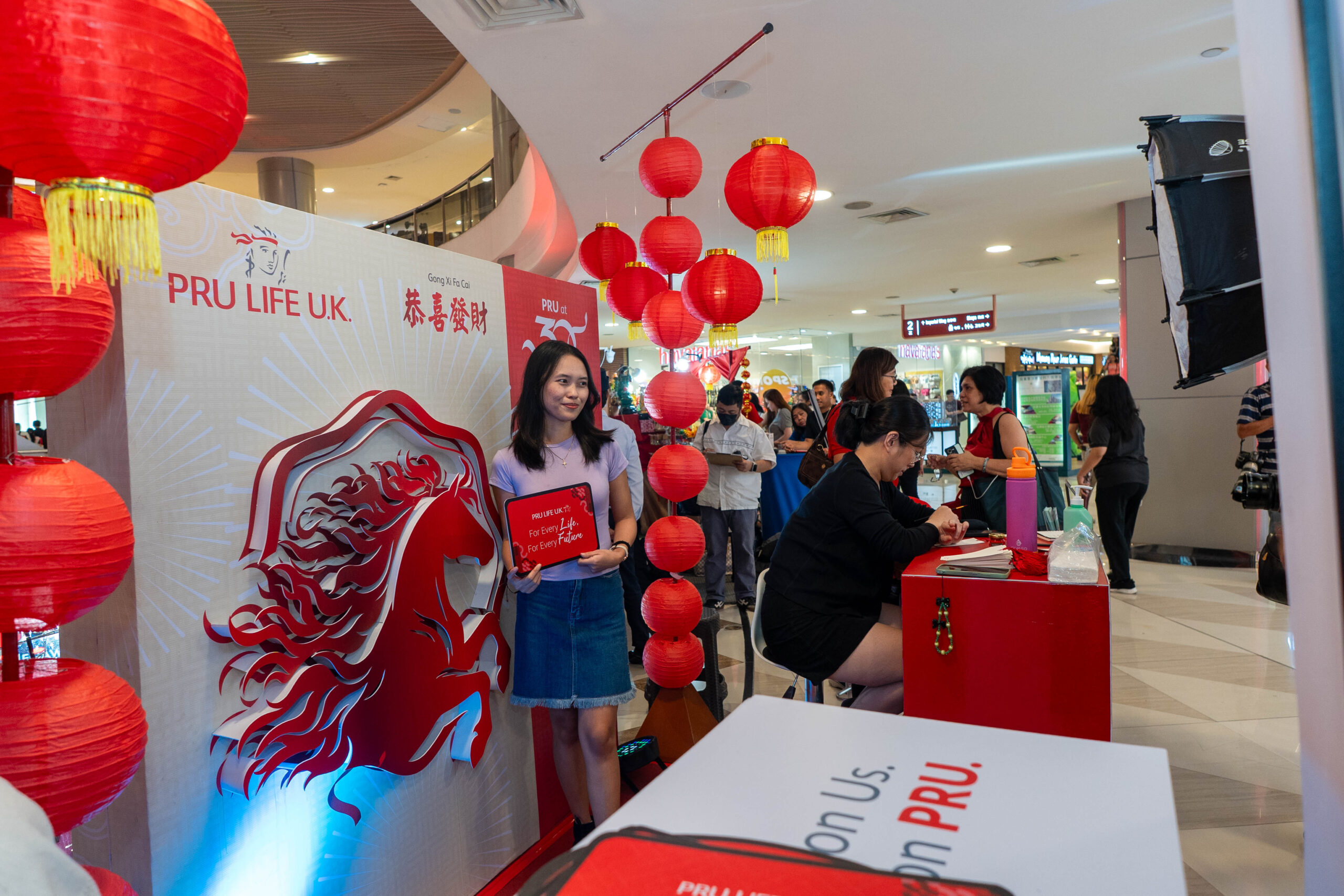 Pru Life UK brings the Chinese New Year countdown celebration to Lucky ...